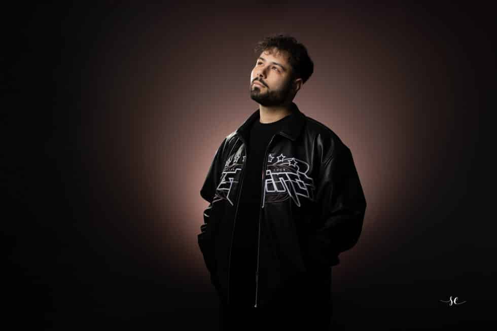 INSTINCT : Inoxtag dévoile son premier manga, co-écrit avec Charles ...